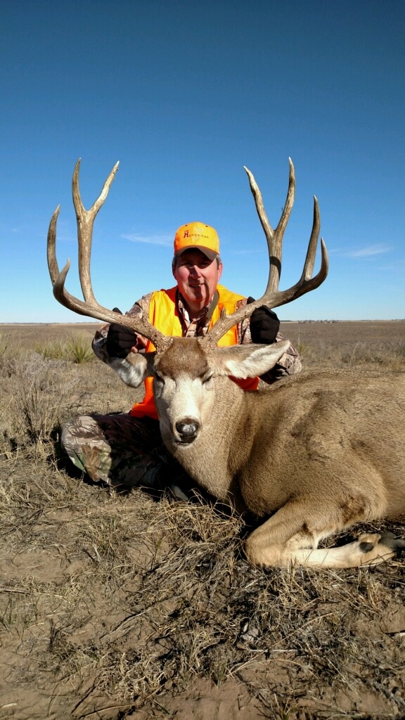 Colorado Mule Deer Whitetail Hunting Guide, Outfitter, Booking Agent